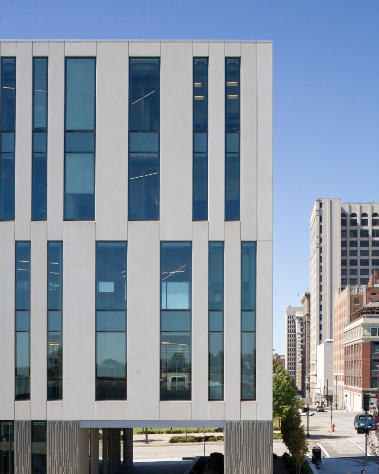 JE Dunn Construction World Headquarters - BNIM