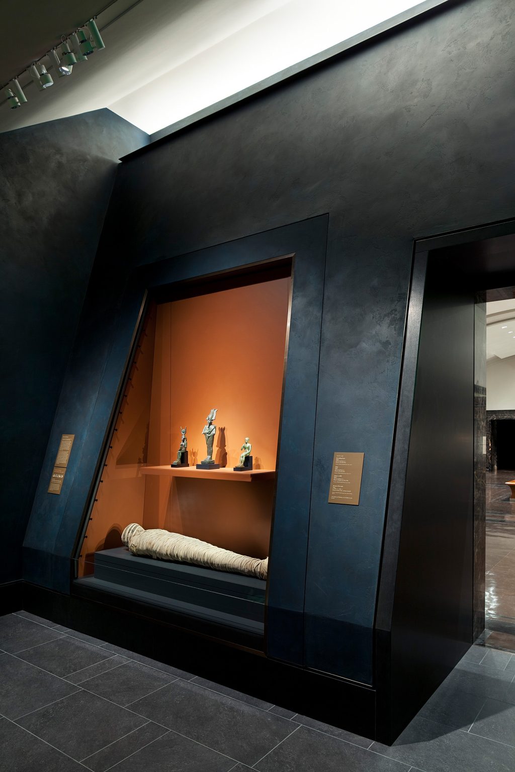 Egyptian and Near Eastern Galleries - BNIM