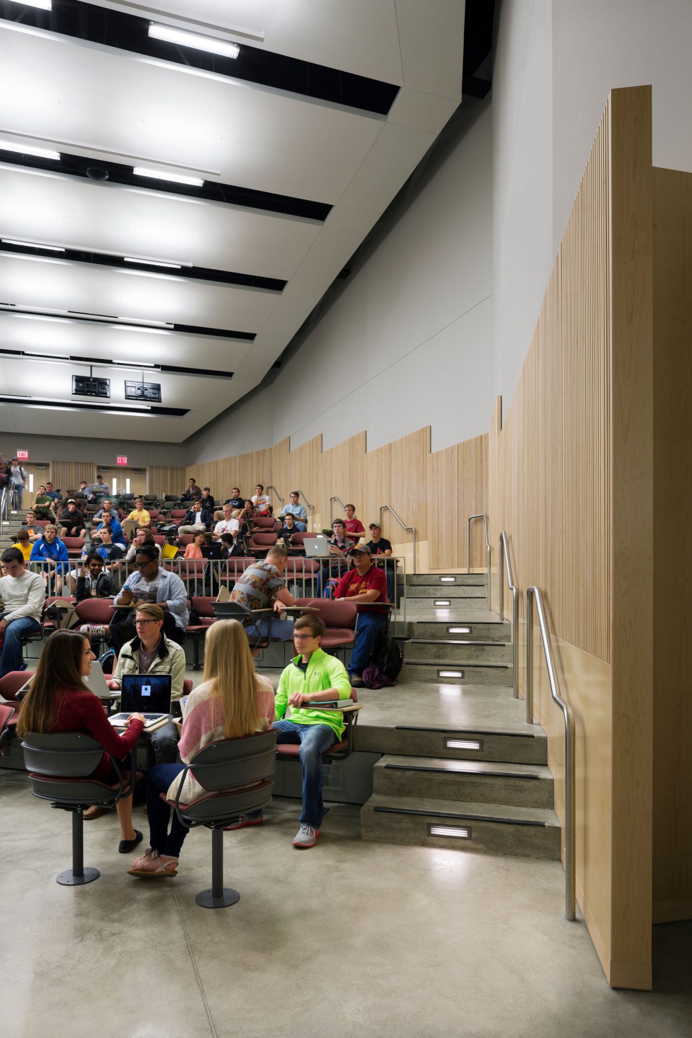 Troxel Hall Auditorium - BNIM