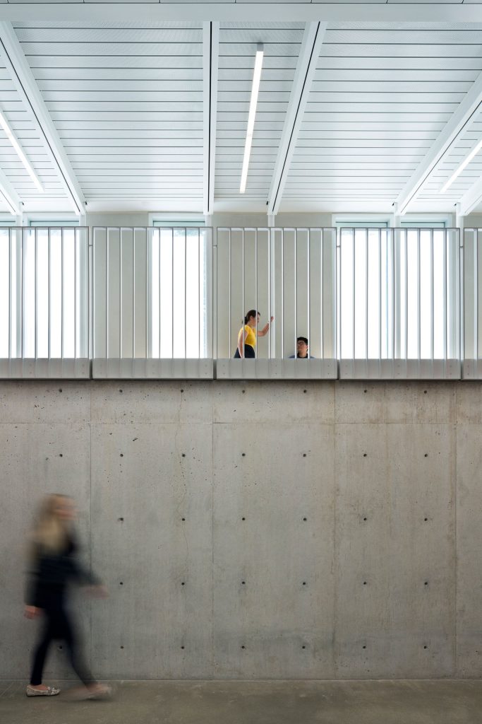Troxel Hall Auditorium - BNIM