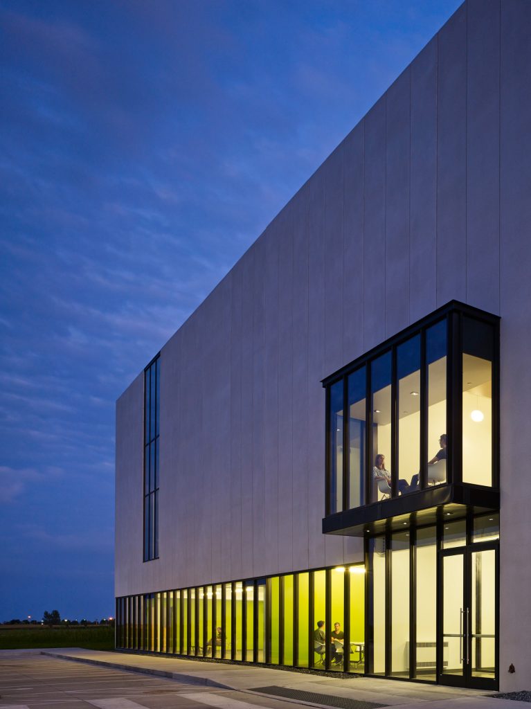 Lutheran Church of Hope - Ankeny - BNIM