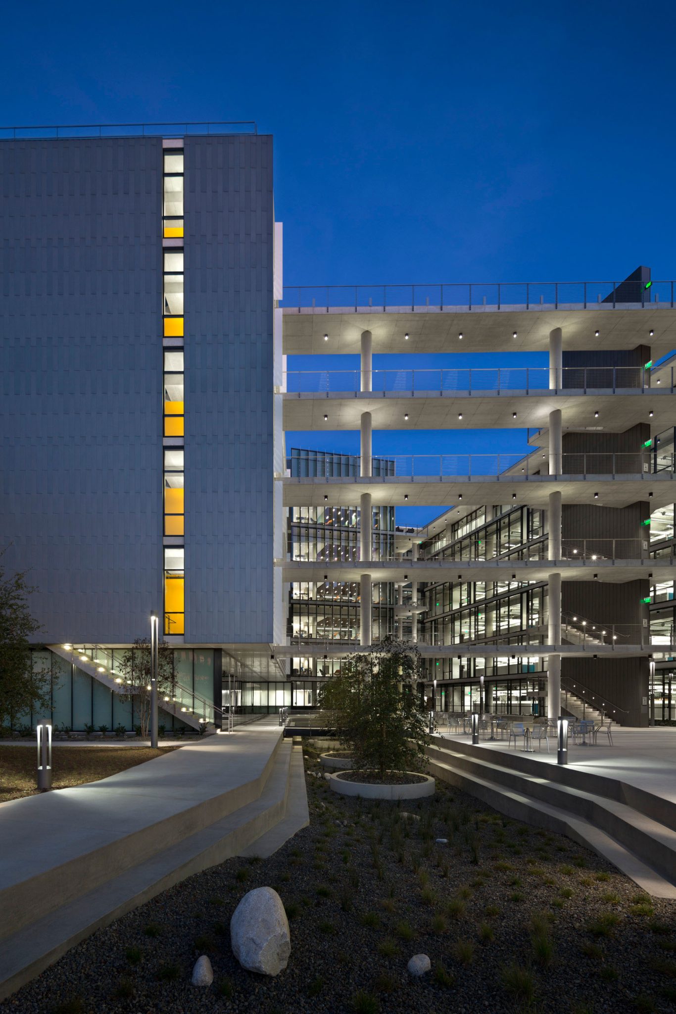 Pacific Center Campus Development - Research and Development Building ...