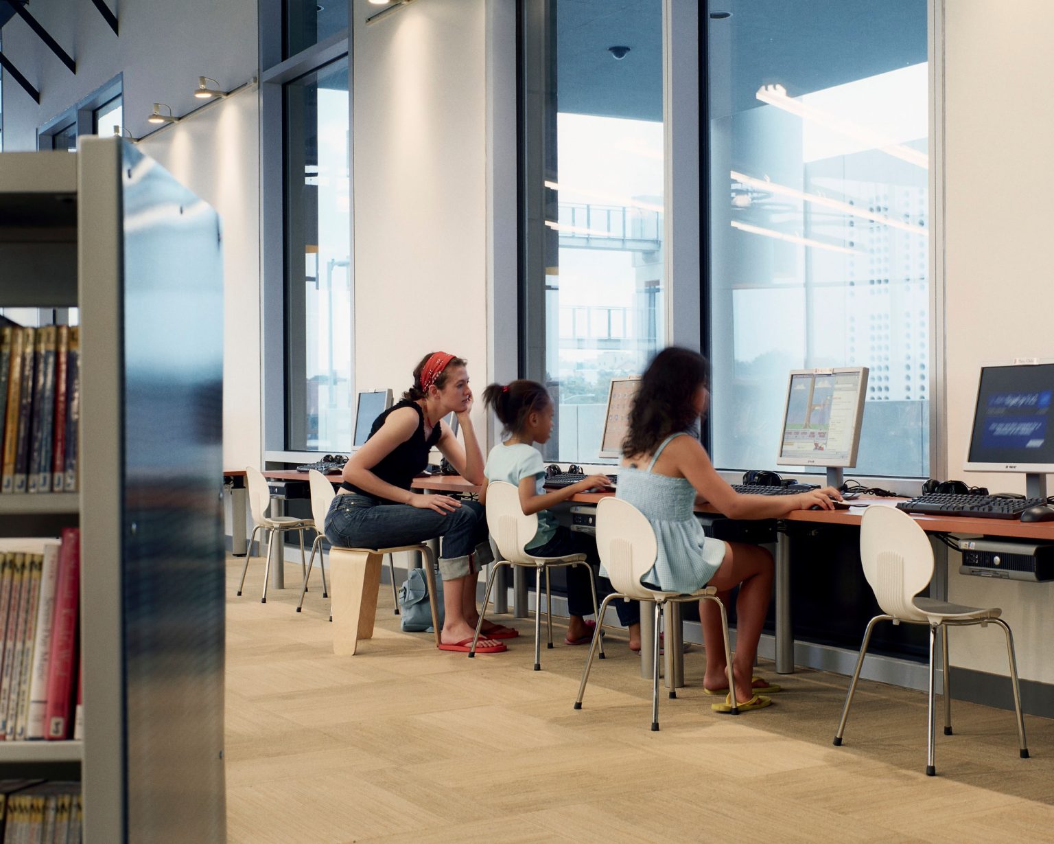 Kansas City Public Library and Children’s Center – Plaza Branch - BNIM