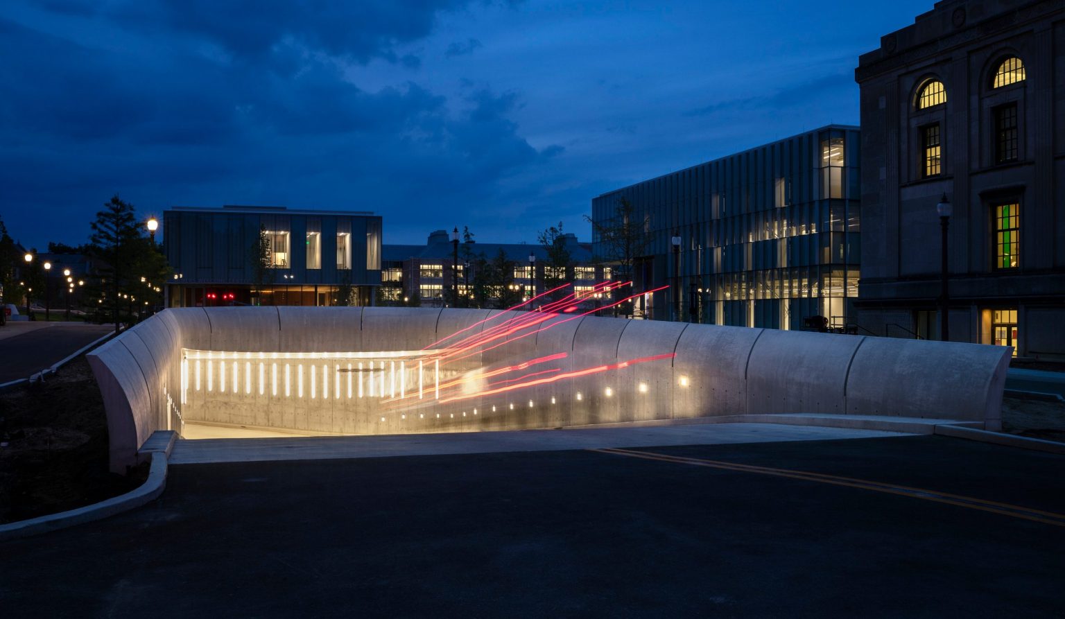 Entry Plaza & Parking Structure - BNIM