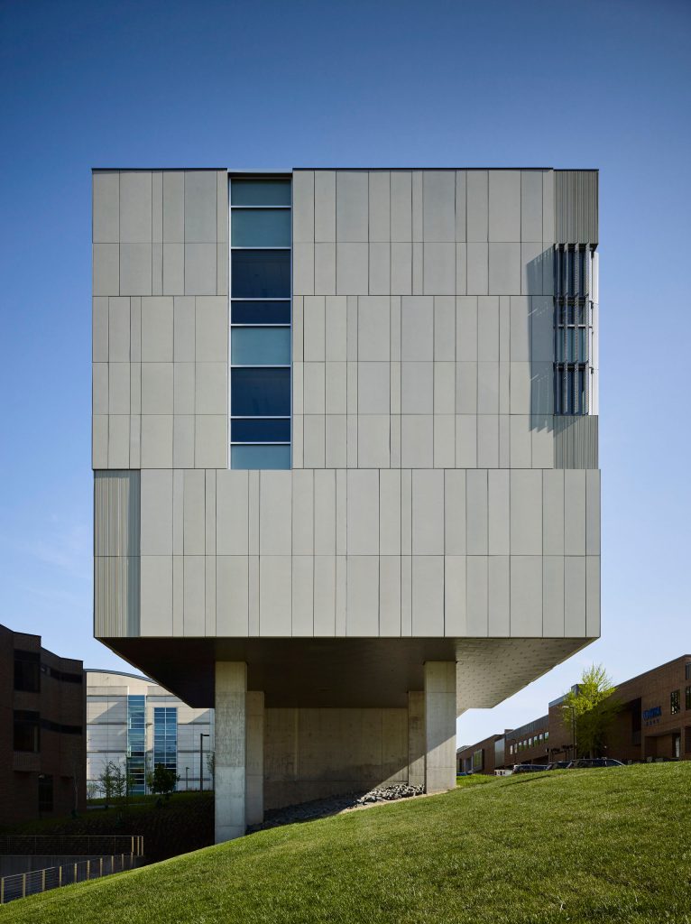 Seamans Center for the Engineering Arts and Sciences - South Annex ...