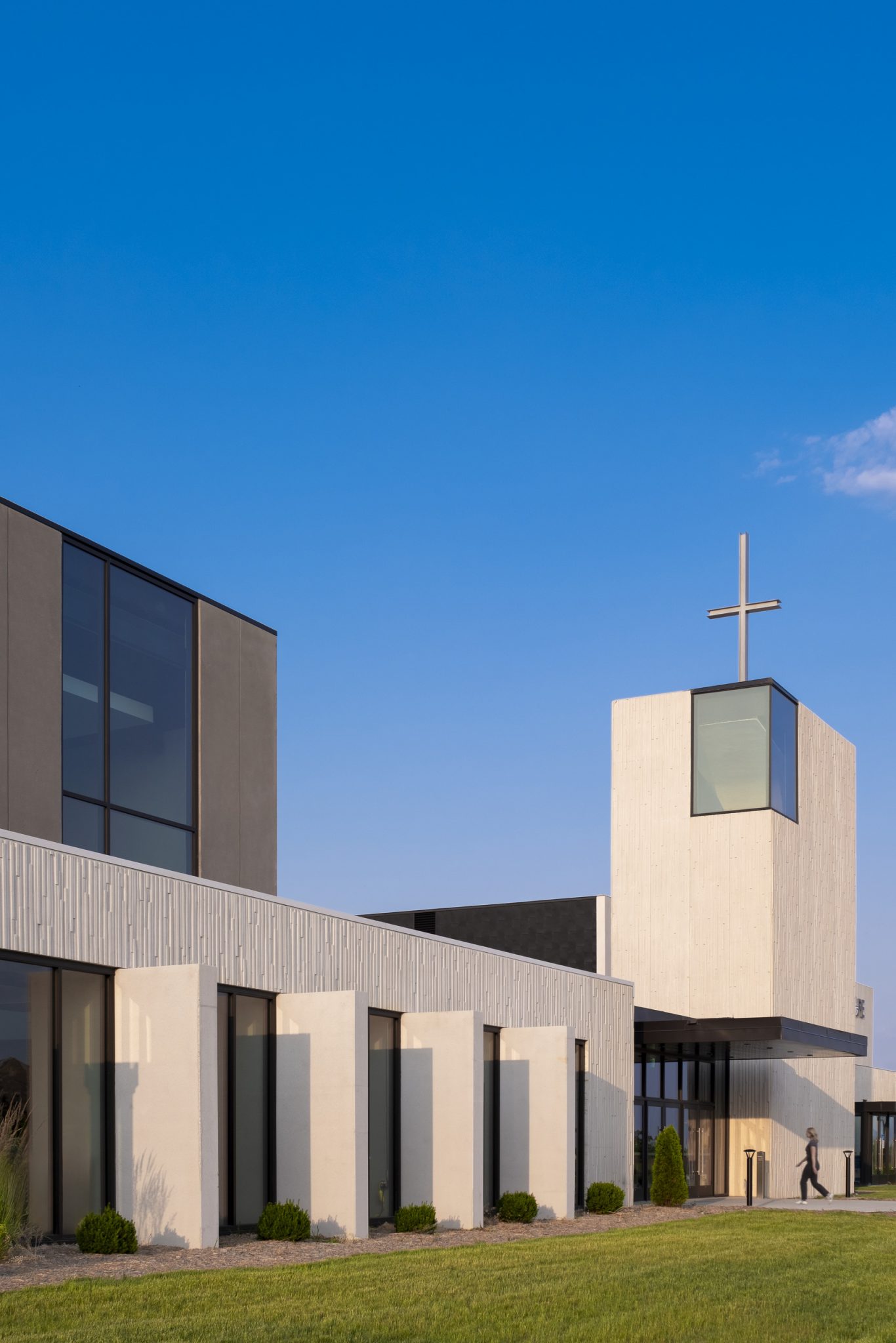 Lutheran Church of Hope - Ankeny - BNIM